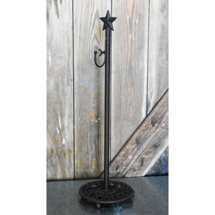 Free Standing Wreath Holder | Wayfair