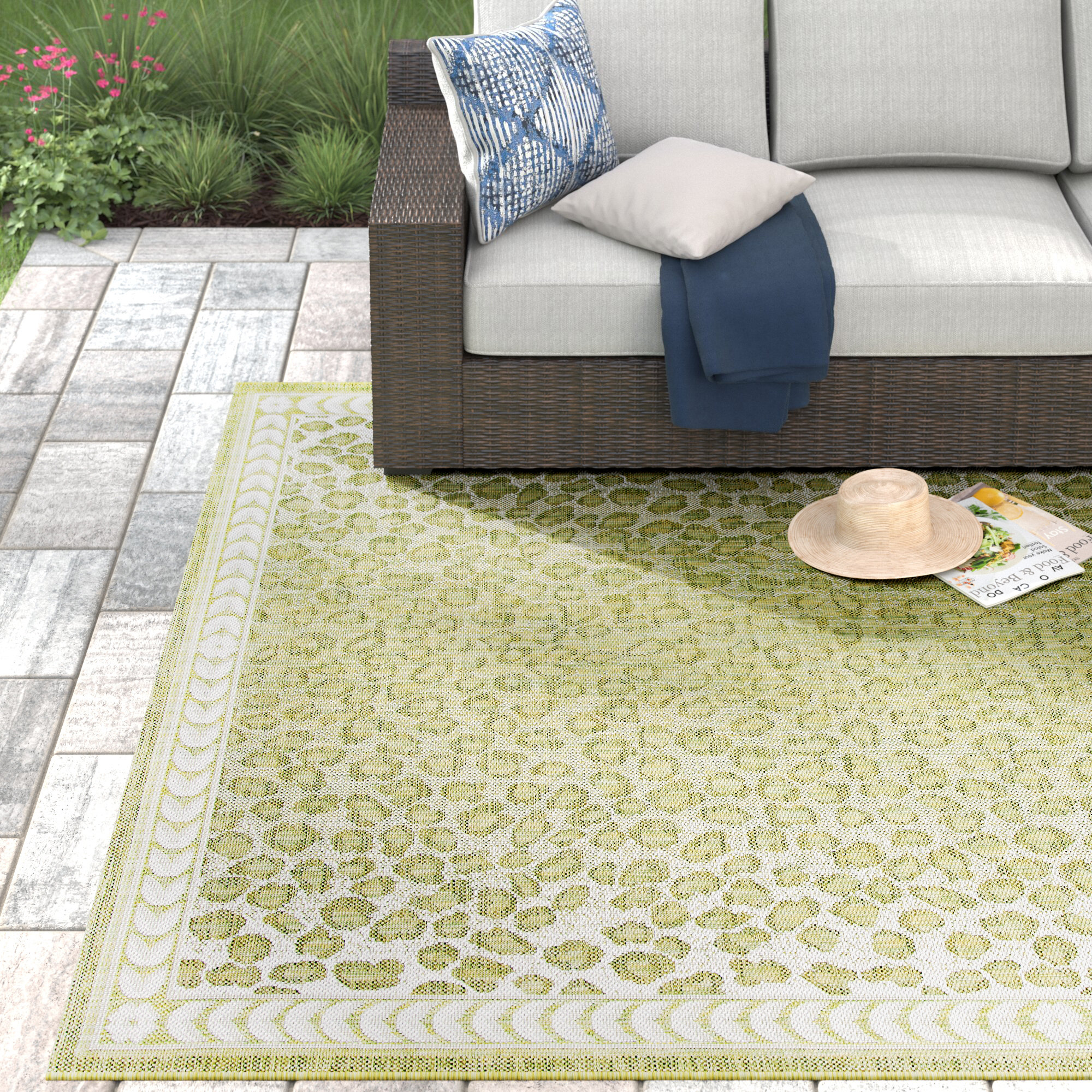 Sol 72 Outdoor™ Monteiro Power Loom Green Indoor/Outdoor Rug & Reviews ...