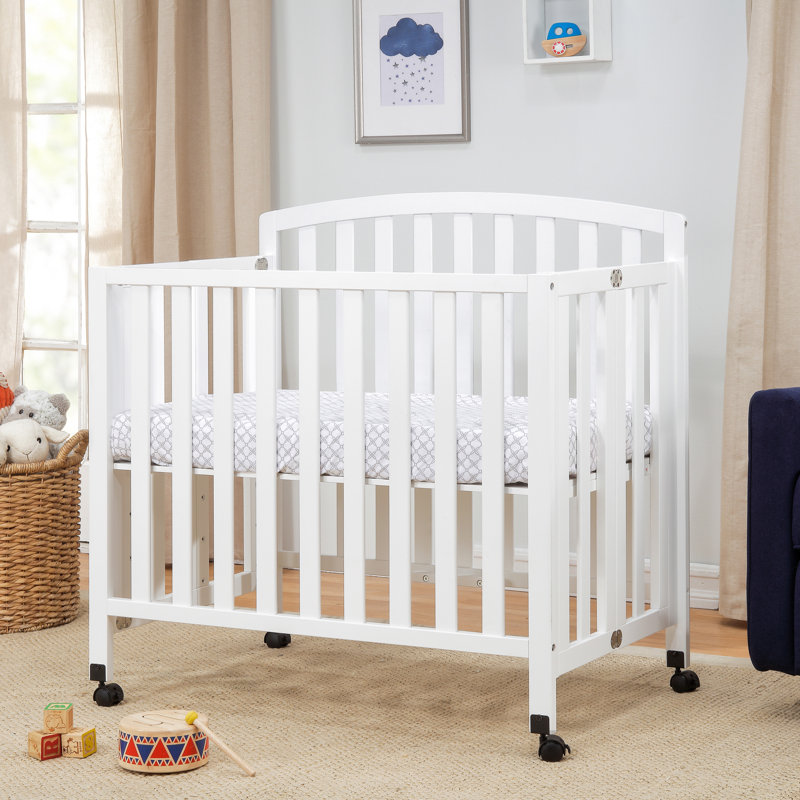 DaVinci Dylan 3-in-1 Mini Convertible Portable Crib & Reviews | Wayfair