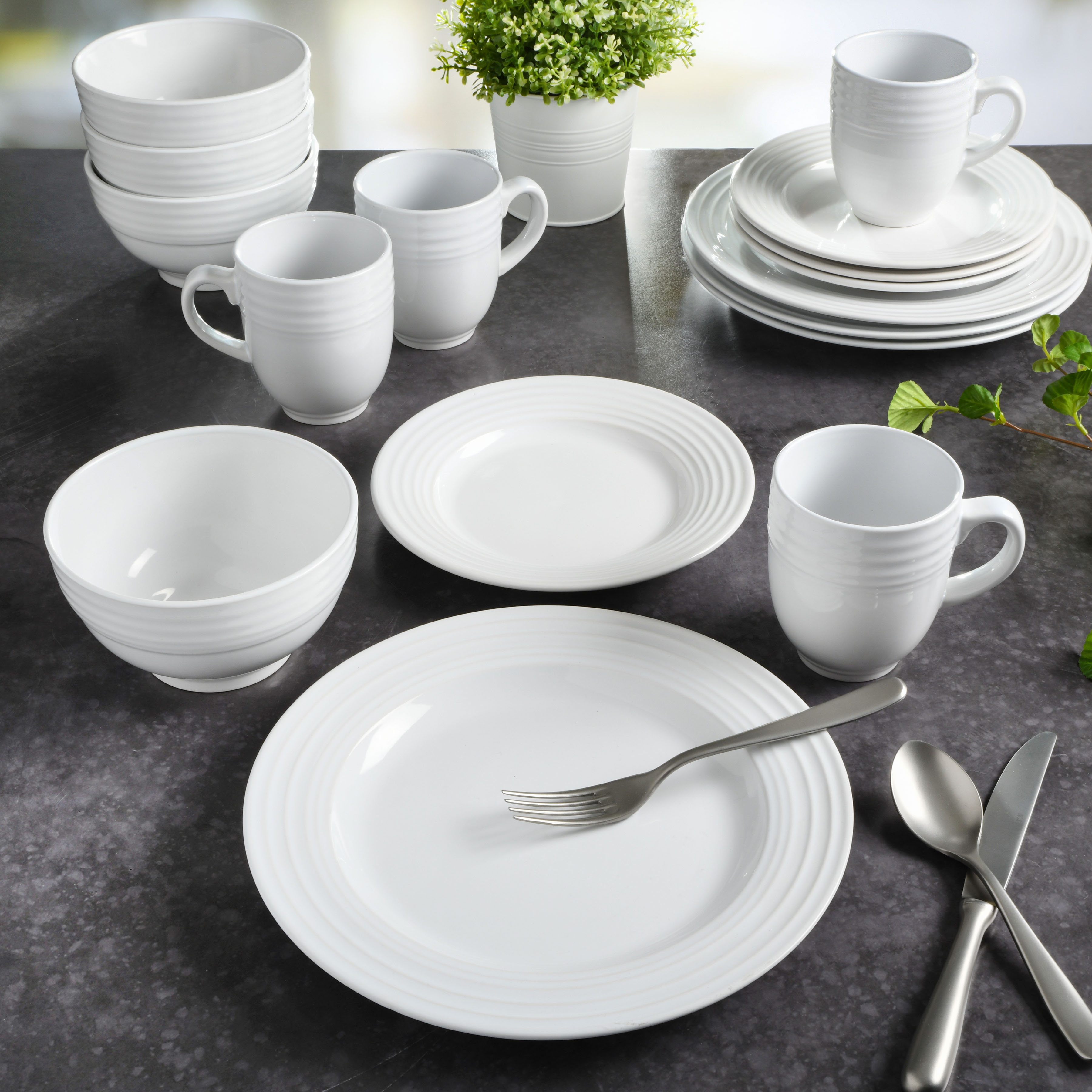 Gibson Home Stoneware Dinnerware - Set of 16 & Reviews | Wayfair