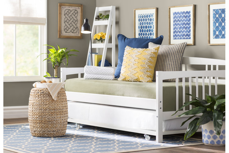What Is a Daybed? | Wayfair