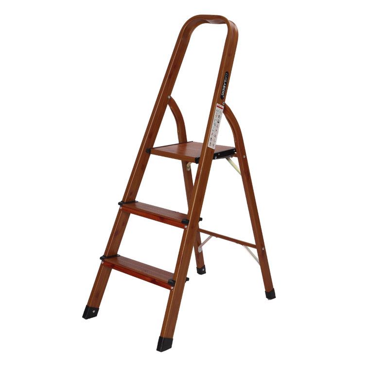 WFX Utility™ Glynn Wood Step Ledder with 300 lb. Load Capacity ...