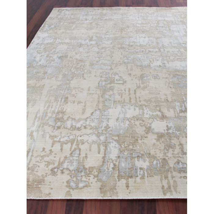 Exquisite Rugs Murano Hand-Loomed Area Rug in Ivory/Silver/Gold | Perigold