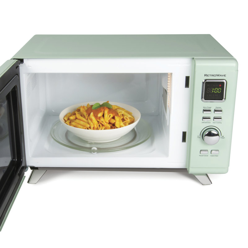 Nostalgia Electrics Nostalgia Retro 20'' 0.9 Cubic Feet cu. ft ...