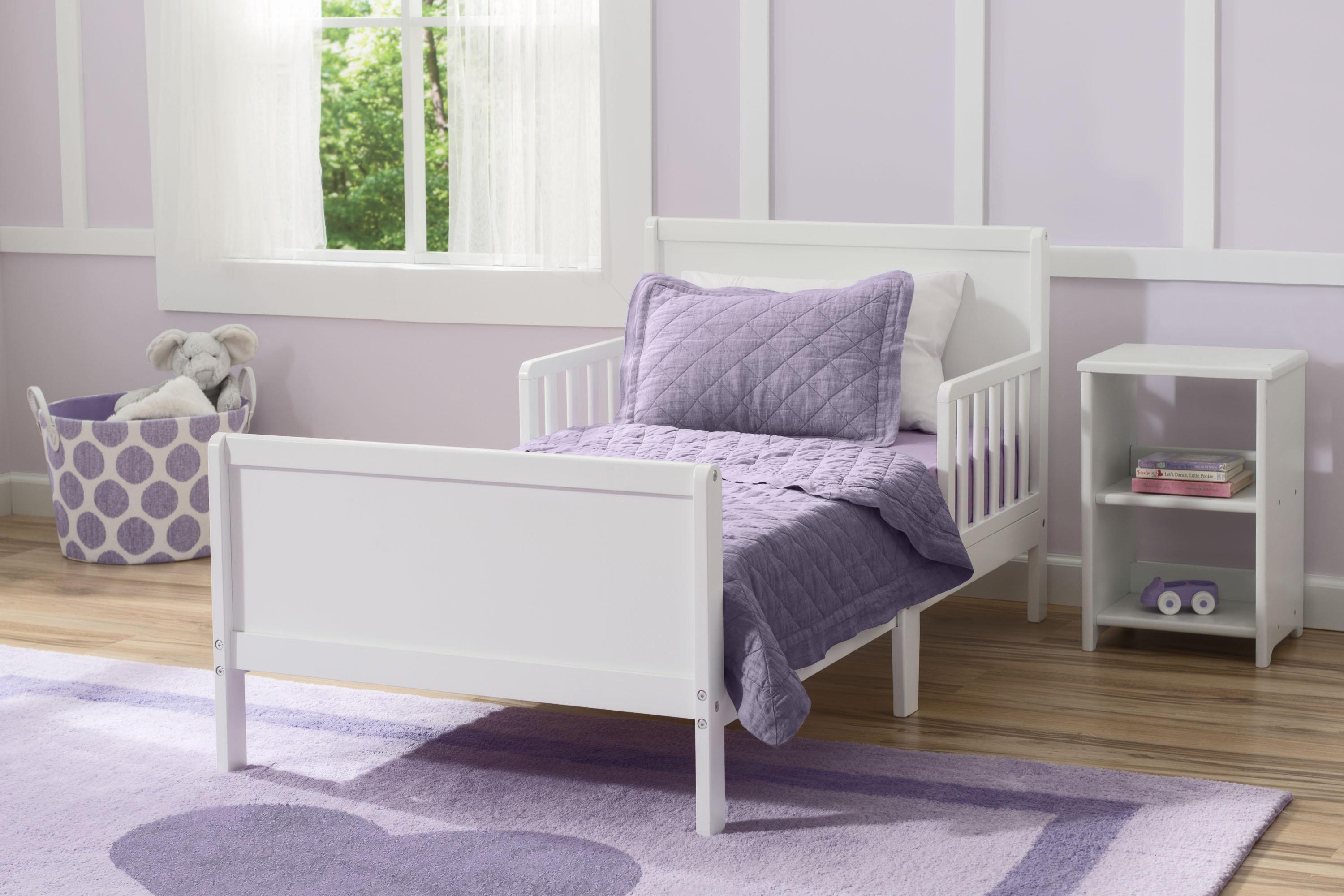 Delta Children Fancy Convertible Toddler Bed by Delta Children ...
