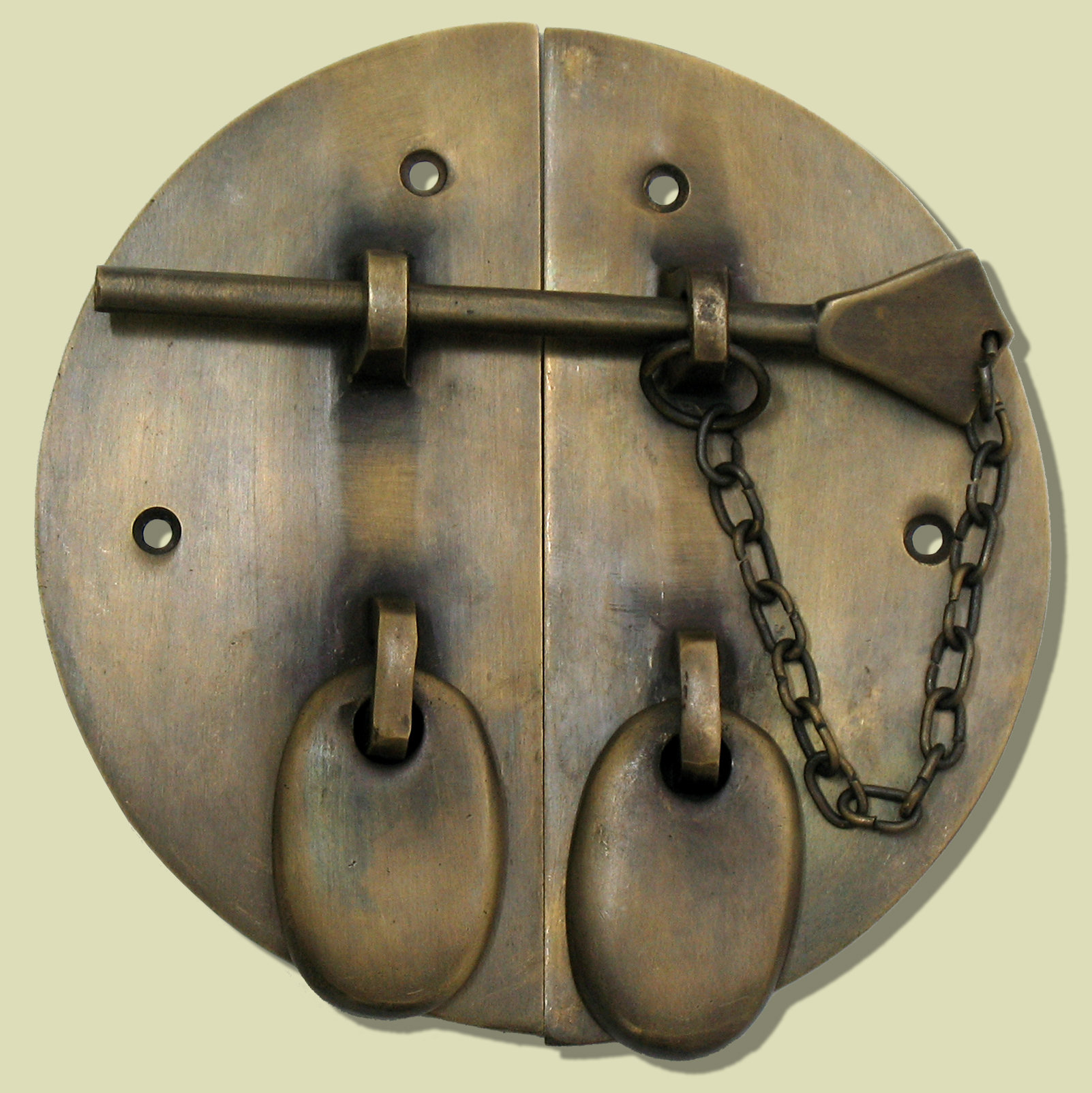 Gado Gado Hardware Round Latch with Chain and Oval Grips | Wayfair