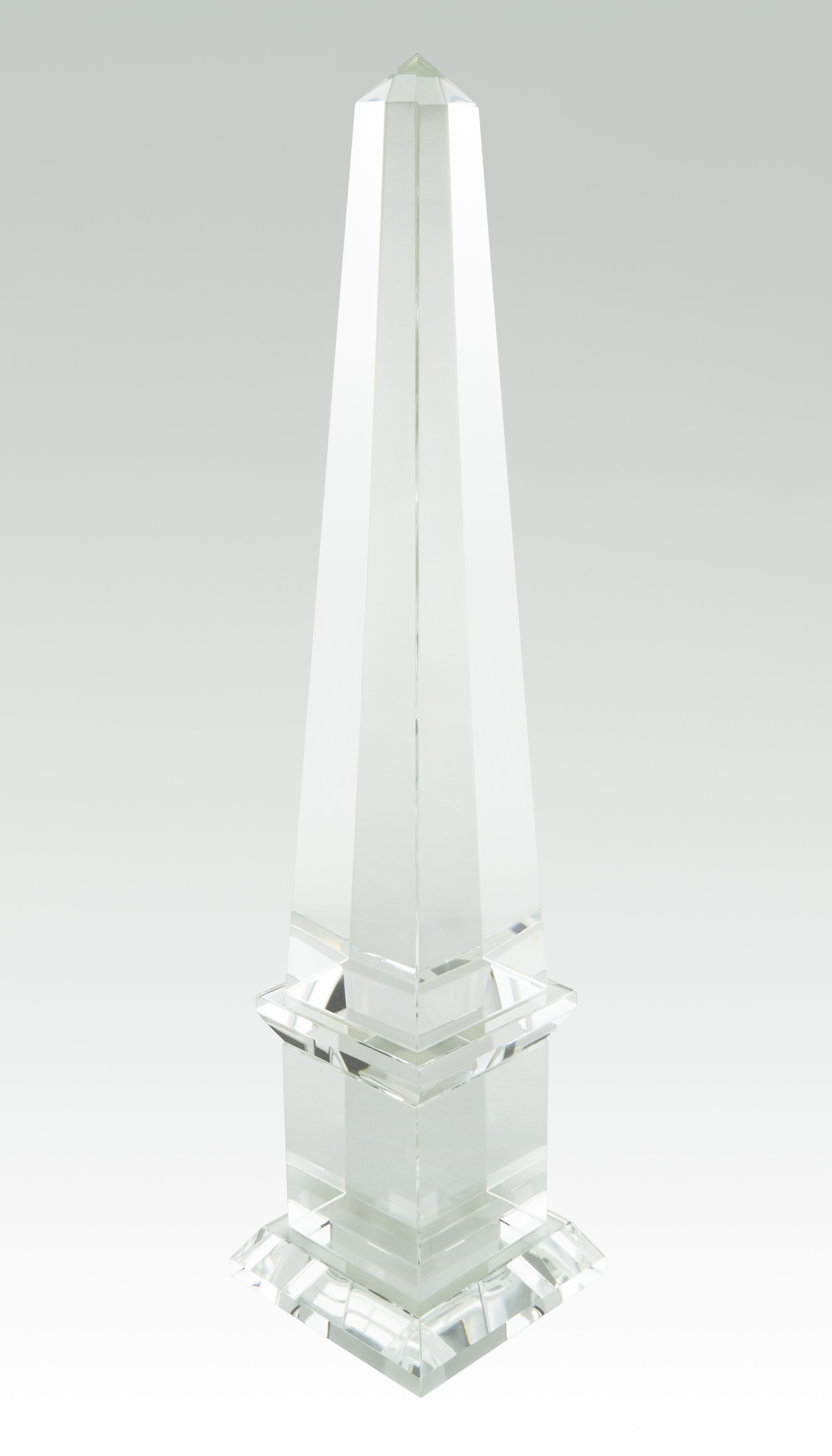 Rosdorf Park Martucci Crystal Pyramid Centerpiece Sculpture | Wayfair