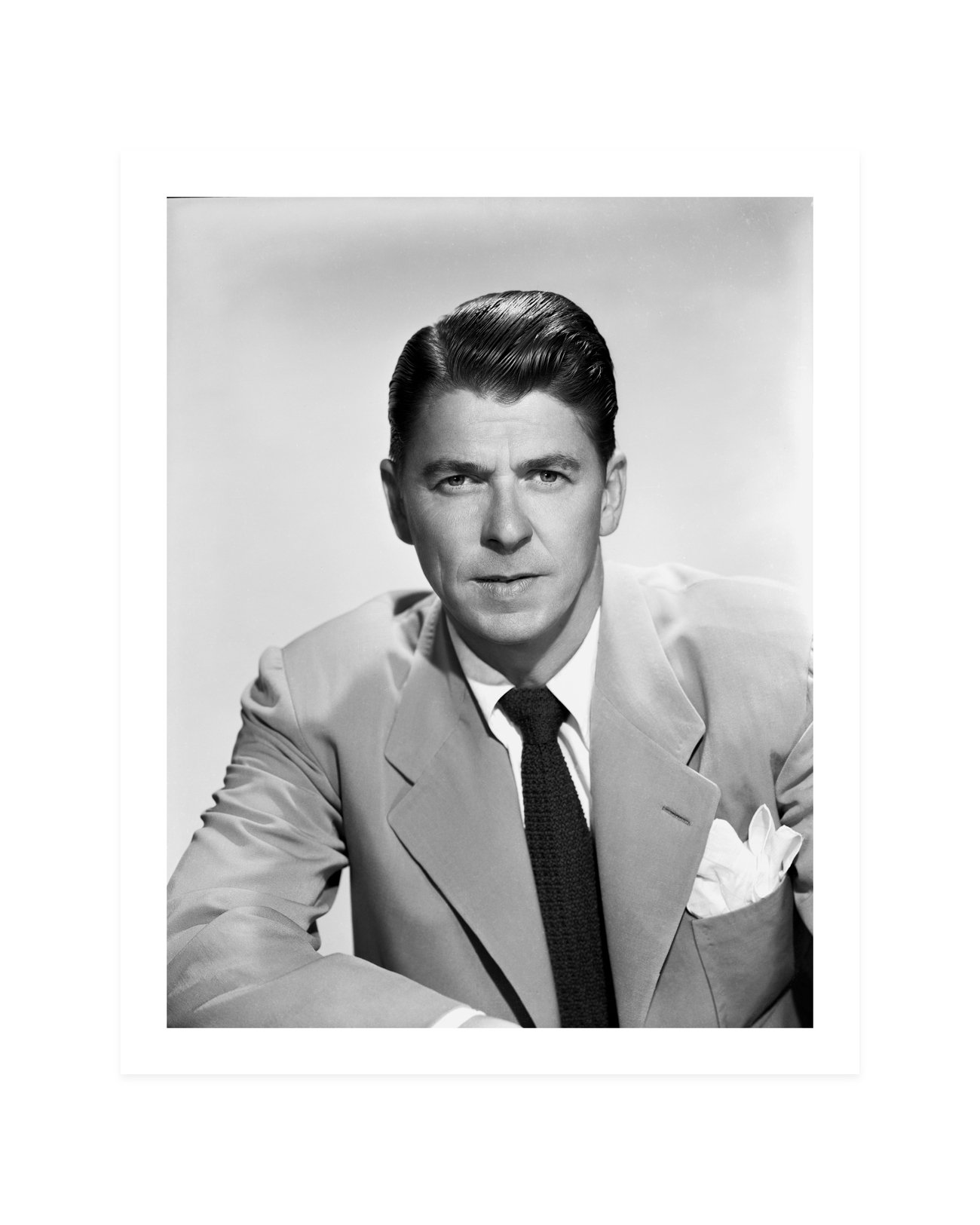 Globe Photos Entertainment Bid Fraker Ronald Reagan Posed Smiling by ...