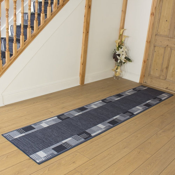 ClassicLiving Bale Looped/Hooked Midnight Blue Hallway Runner Rug ...