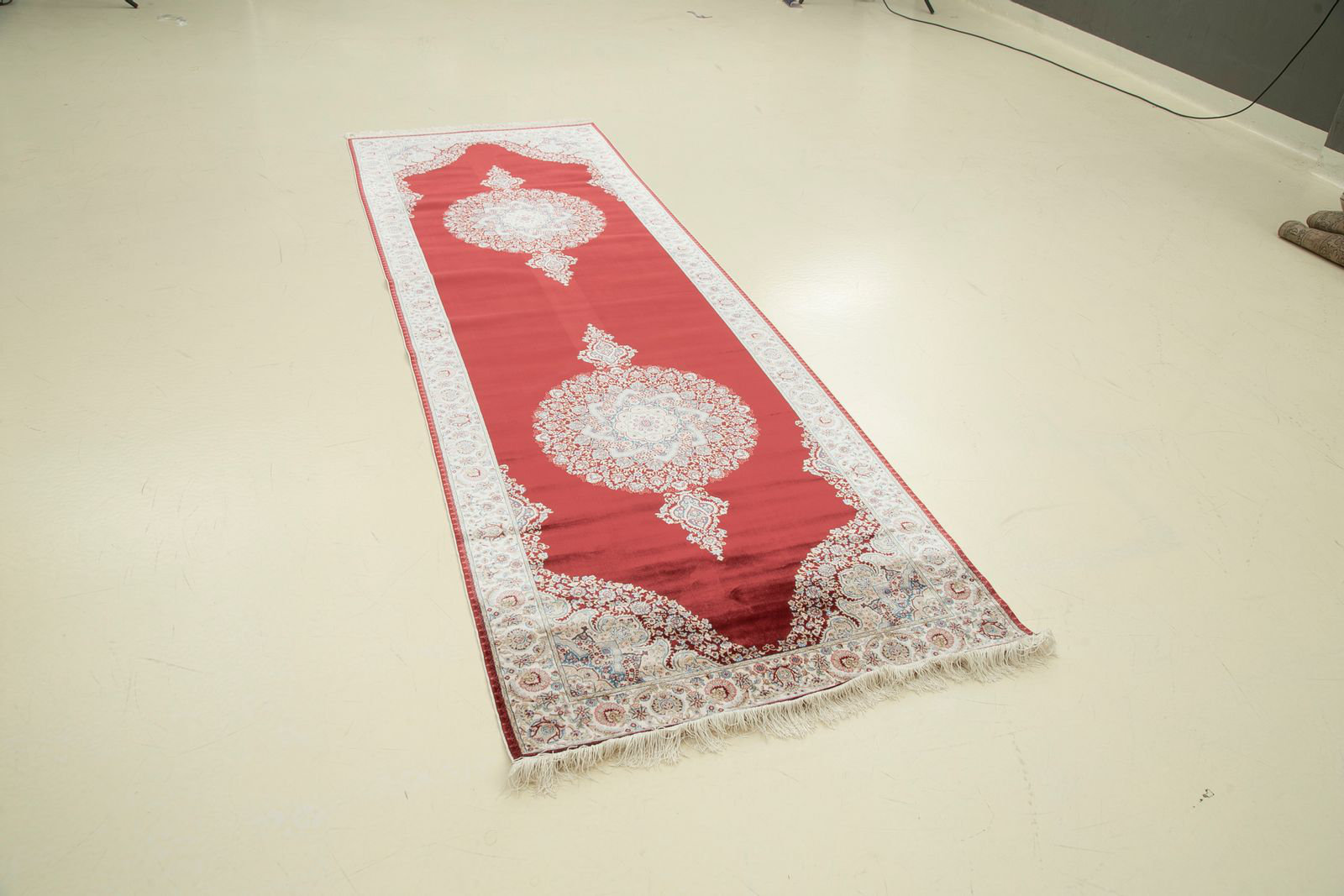 Home and Rugs Antep Silk Red And Ivory Rug | Wayfair