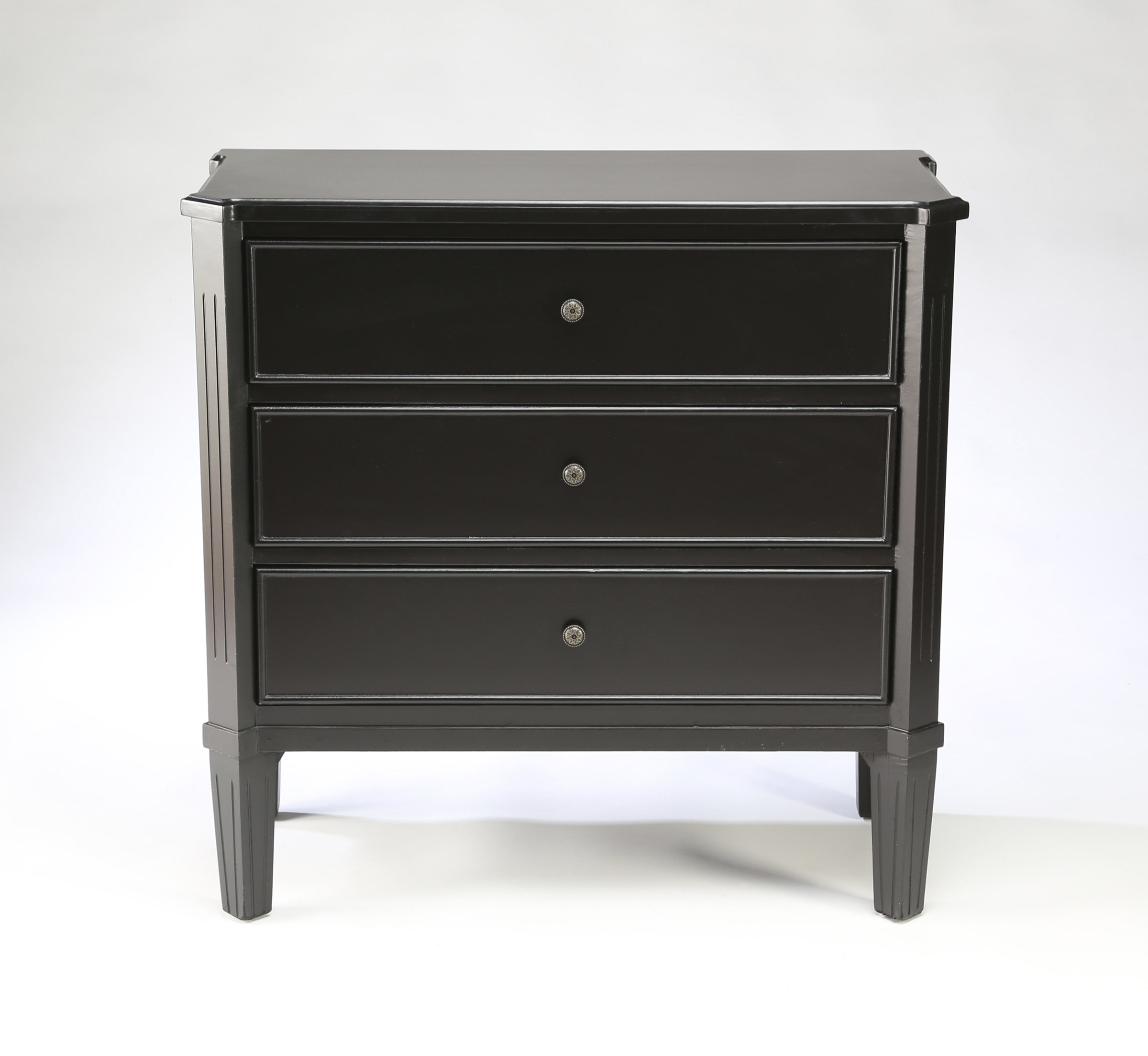 Charlton Home® Dunwoody 30.5'' Tall 3 - Drawer Accent Chest & Reviews ...