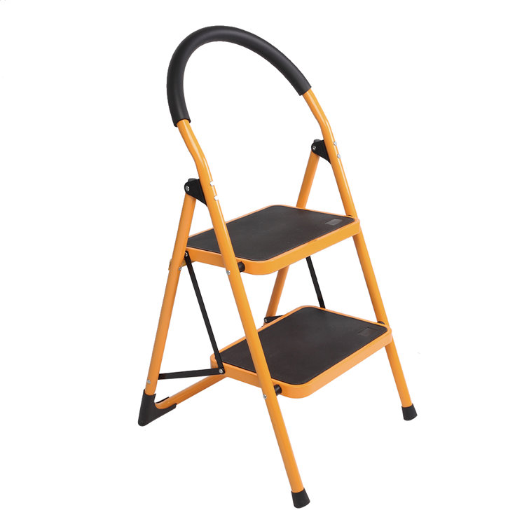 WFX Utility™ Stour 4 ft Steel Step Ladder with 330 lb. Load Capacity ...