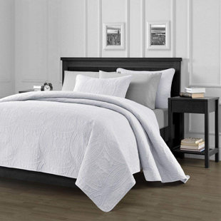 White Bed Sets & Bedding you'll Love in 2021 | Wayfair