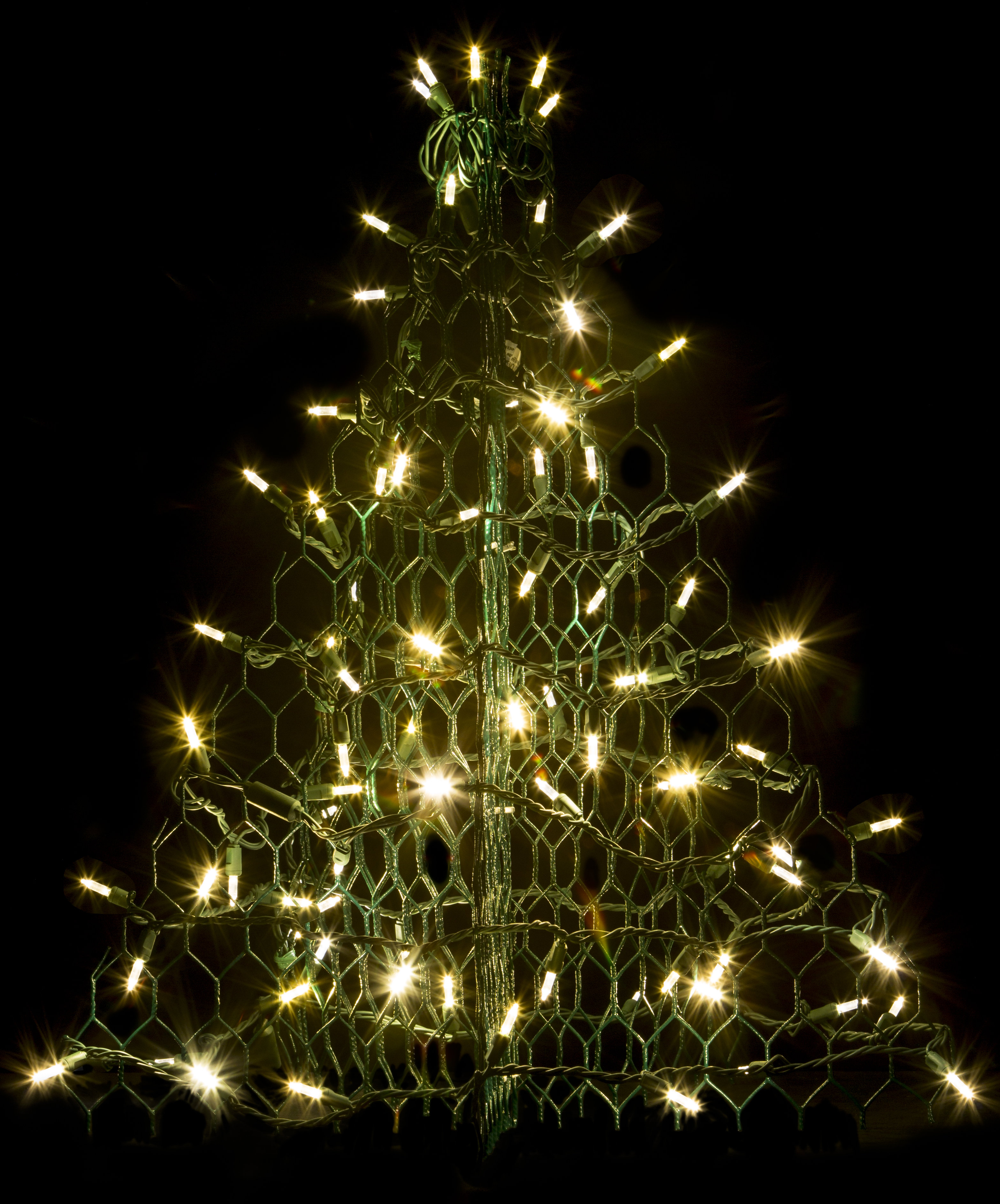 The Holiday Aisle® Crab Pot Christmas Tree® with 80 Mini Light LED ...