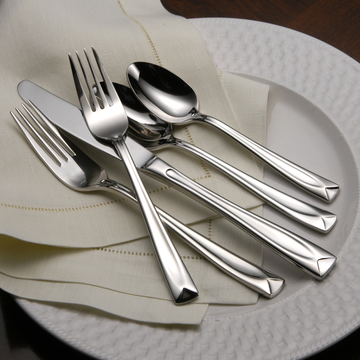 Oneida Lincoln 20 Piece Flatware Set, Service for 4 & Reviews | Wayfair