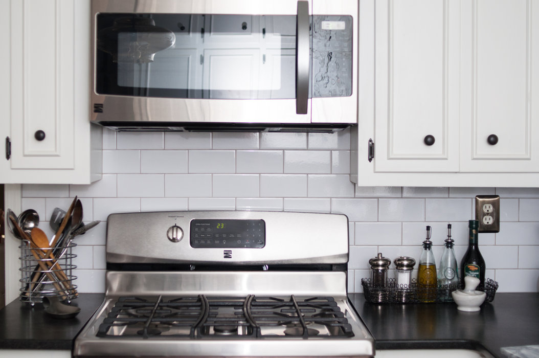 Traditional Kitchen Design Photo by Space Reshape