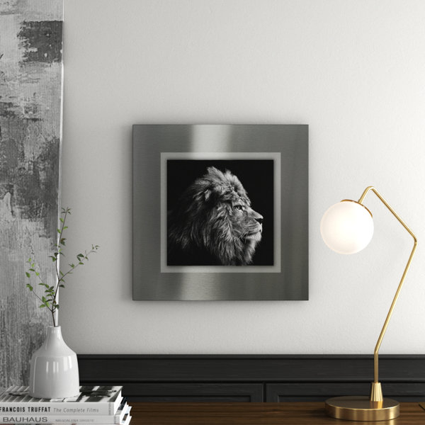 East Urban Home Lion Head - Single Picture Frame Photograph on Metal ...
