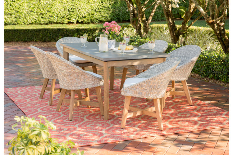 How to Choose the Best Outdoor Rug Sizes | Wayfair