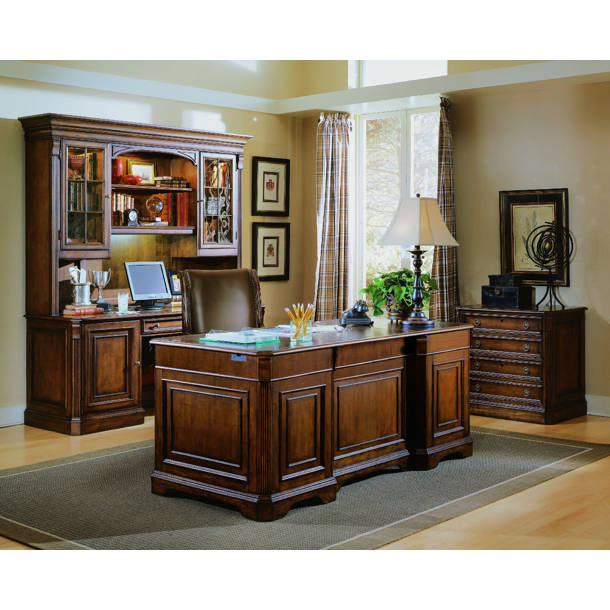 Hooker Furniture Brookhaven End Table & Reviews | Perigold