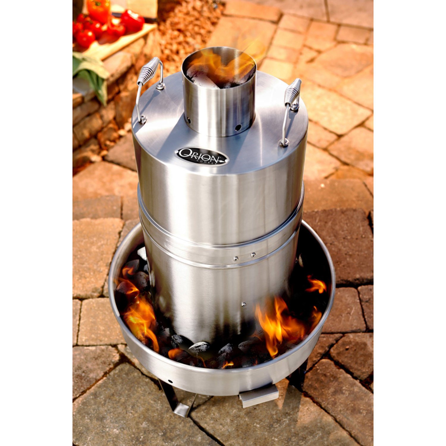 Orion Cooker Original Wood Chips Vertical Outdoor Convection Cooker ...