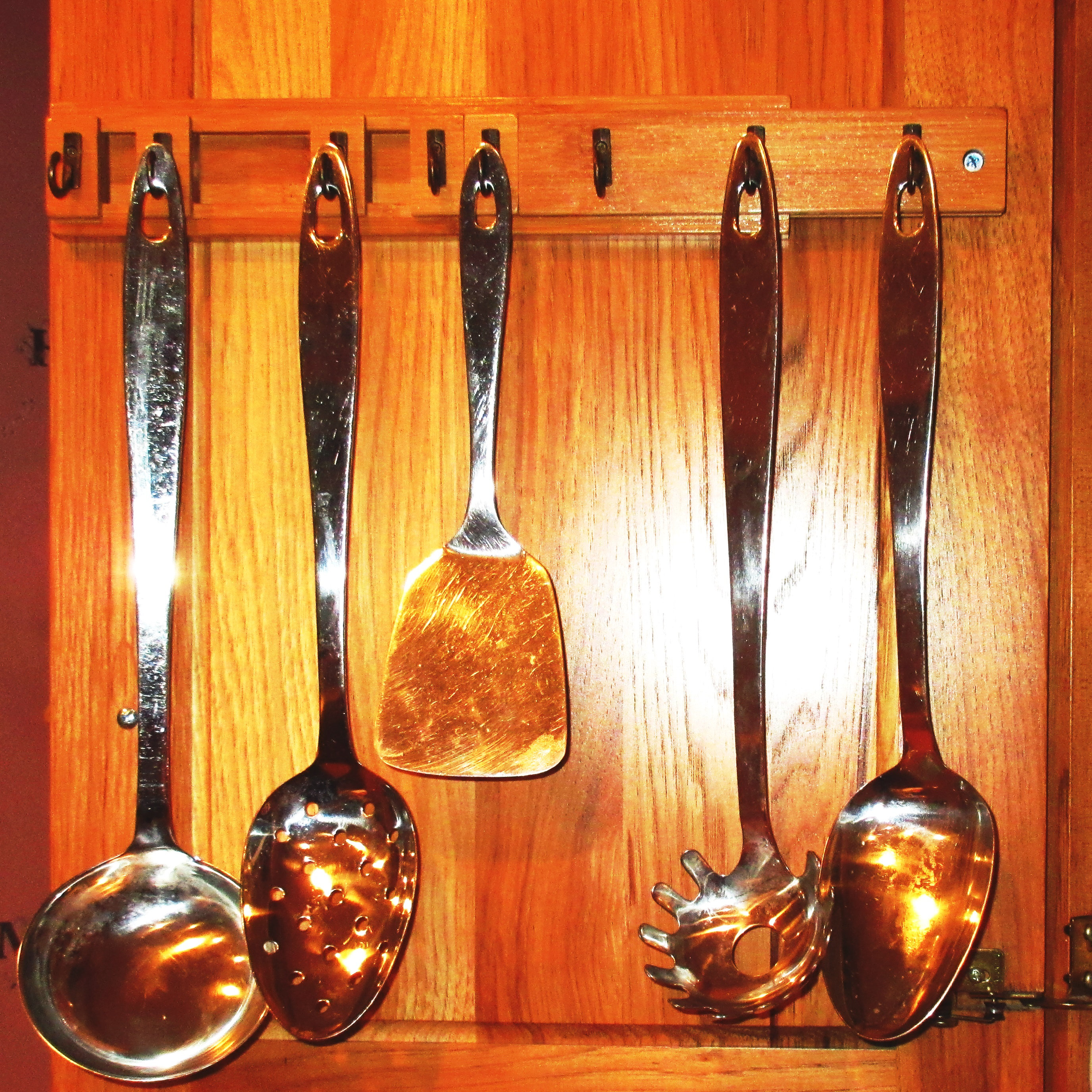Axis International Bamboo Expandable Measuring Cup Organizer & Reviews ...