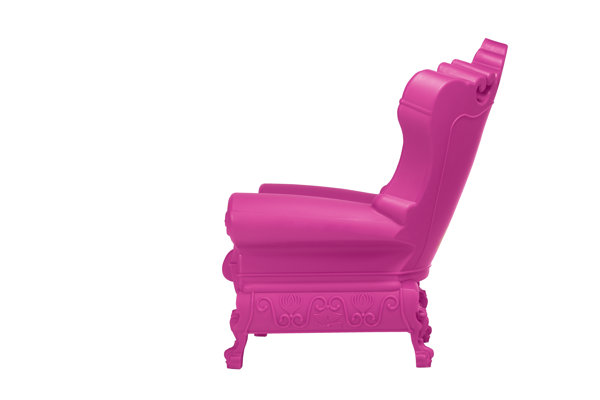Wayfair Homemaker Tips: Queen of Love Lounge Chair