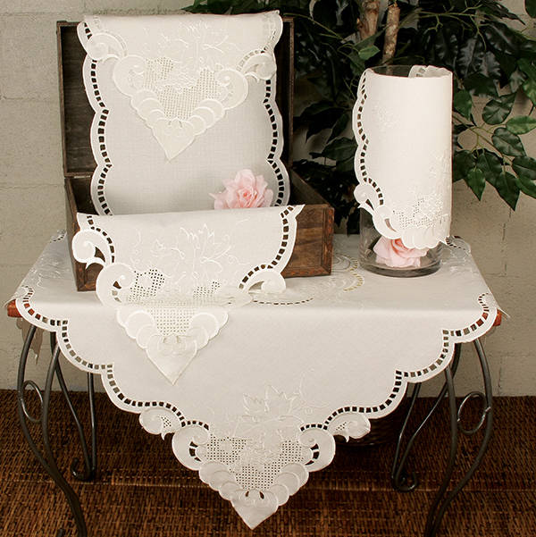 August Grove® Weekes Oval Polyester Table Runner & Reviews | Wayfair