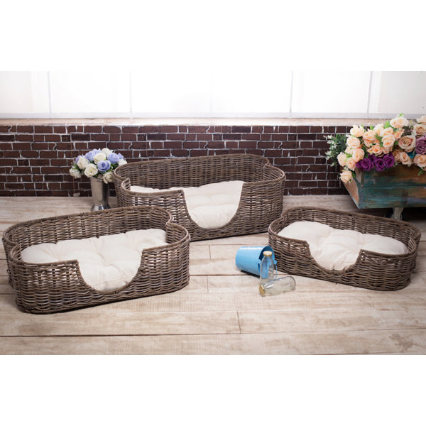 Tucker Murphy Pet Owatonna Dog Sofa | Wayfair.ca