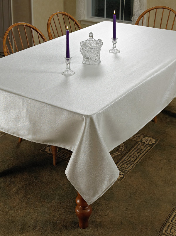 5 Ways to Upcycle a Tablecloth | Wayfair
