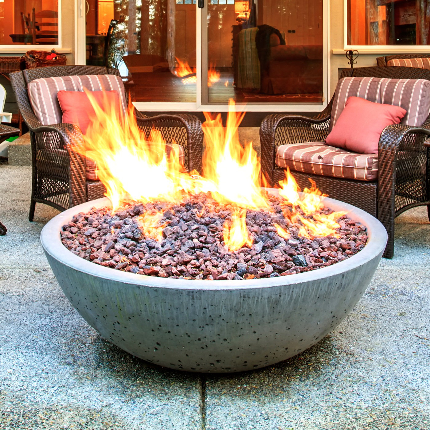 One Stop Outdoor 13'' H x 29'' W Concrete Natural Gas Outdoor Fire Pit ...
