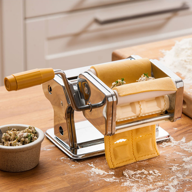 Ravioli Pasta Maker at Kirsten Nord blog