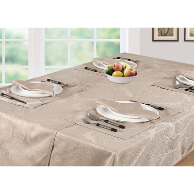 Table Cloths, Table Runners & Table Covers | Wayfair.co.uk