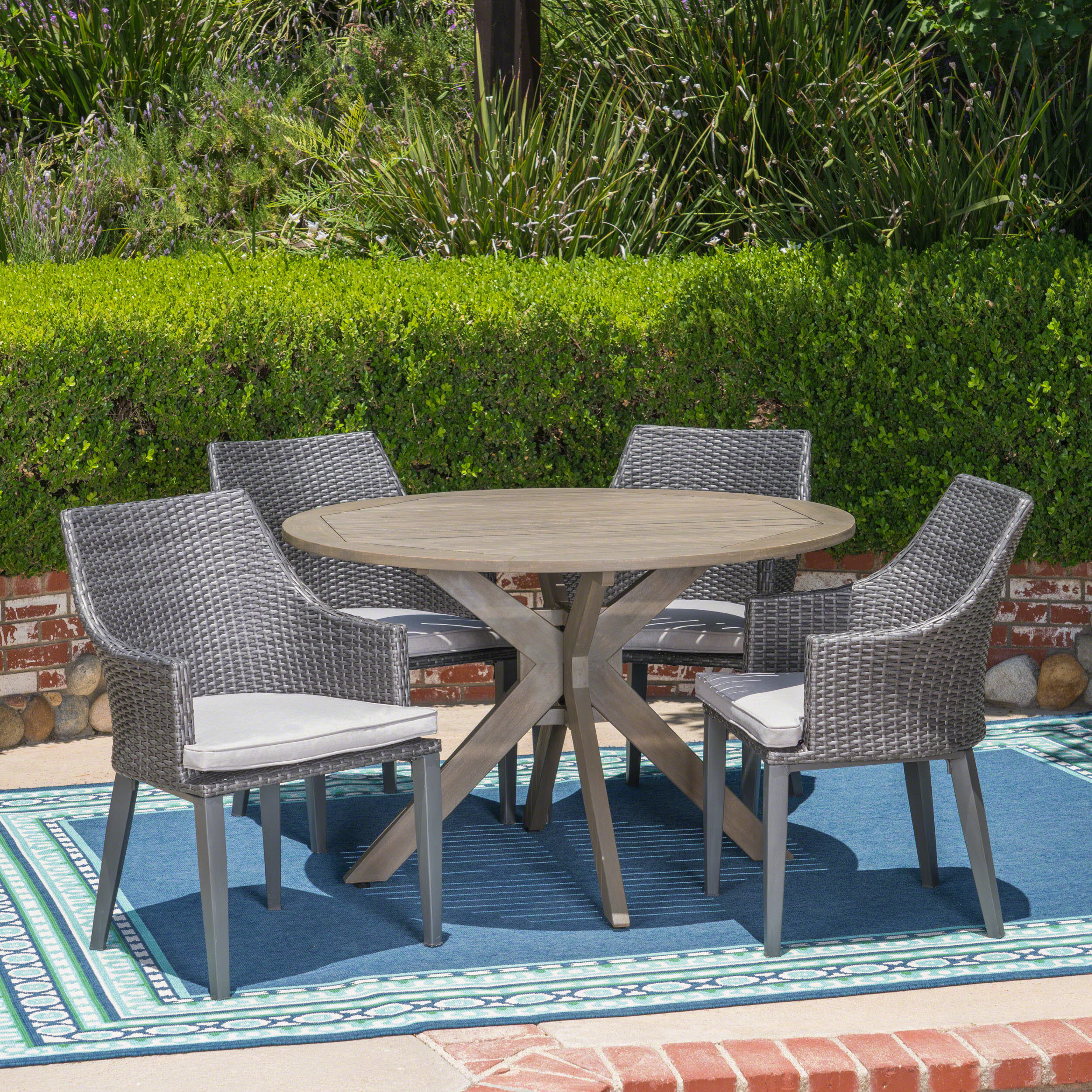 Gracie Oaks Jahson Round 4 - Person 47.25'' Long Dining Set with ...
