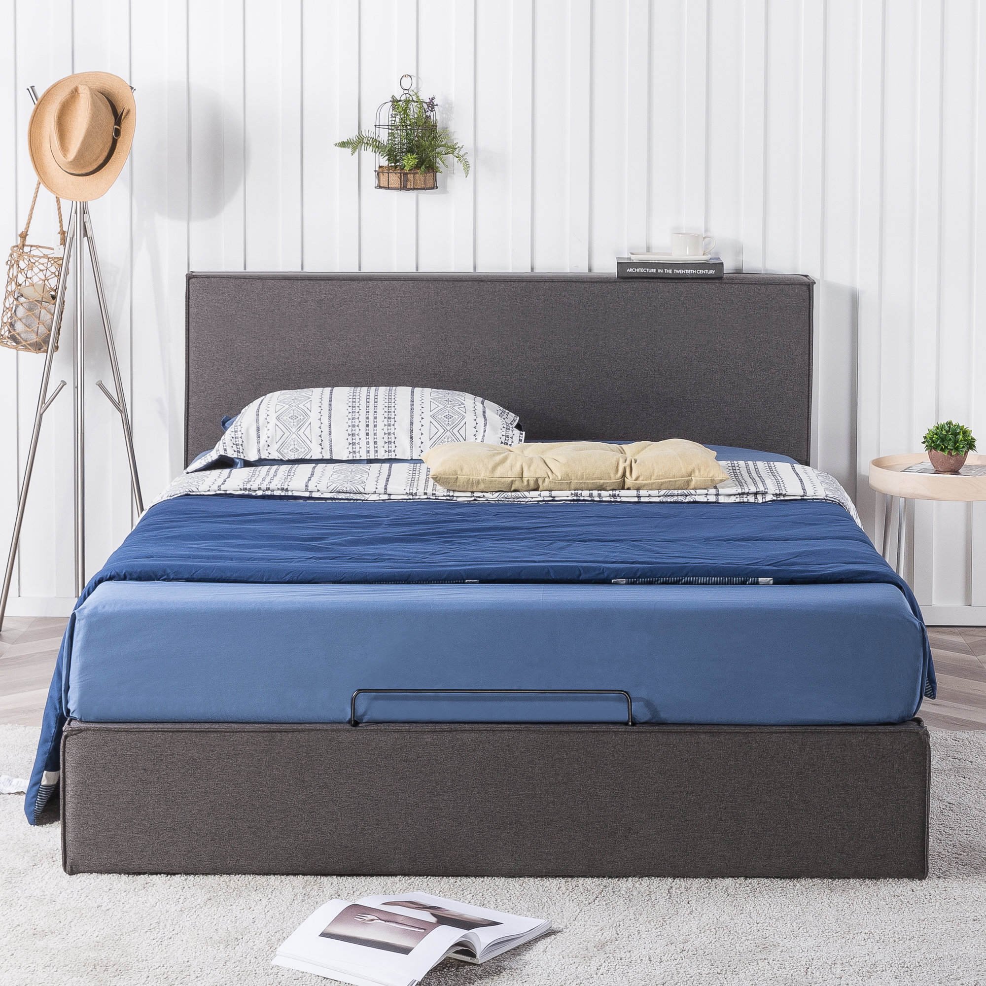 Latitude Run® Boryschtsck Upholstered Storage Bed & Reviews | Wayfair