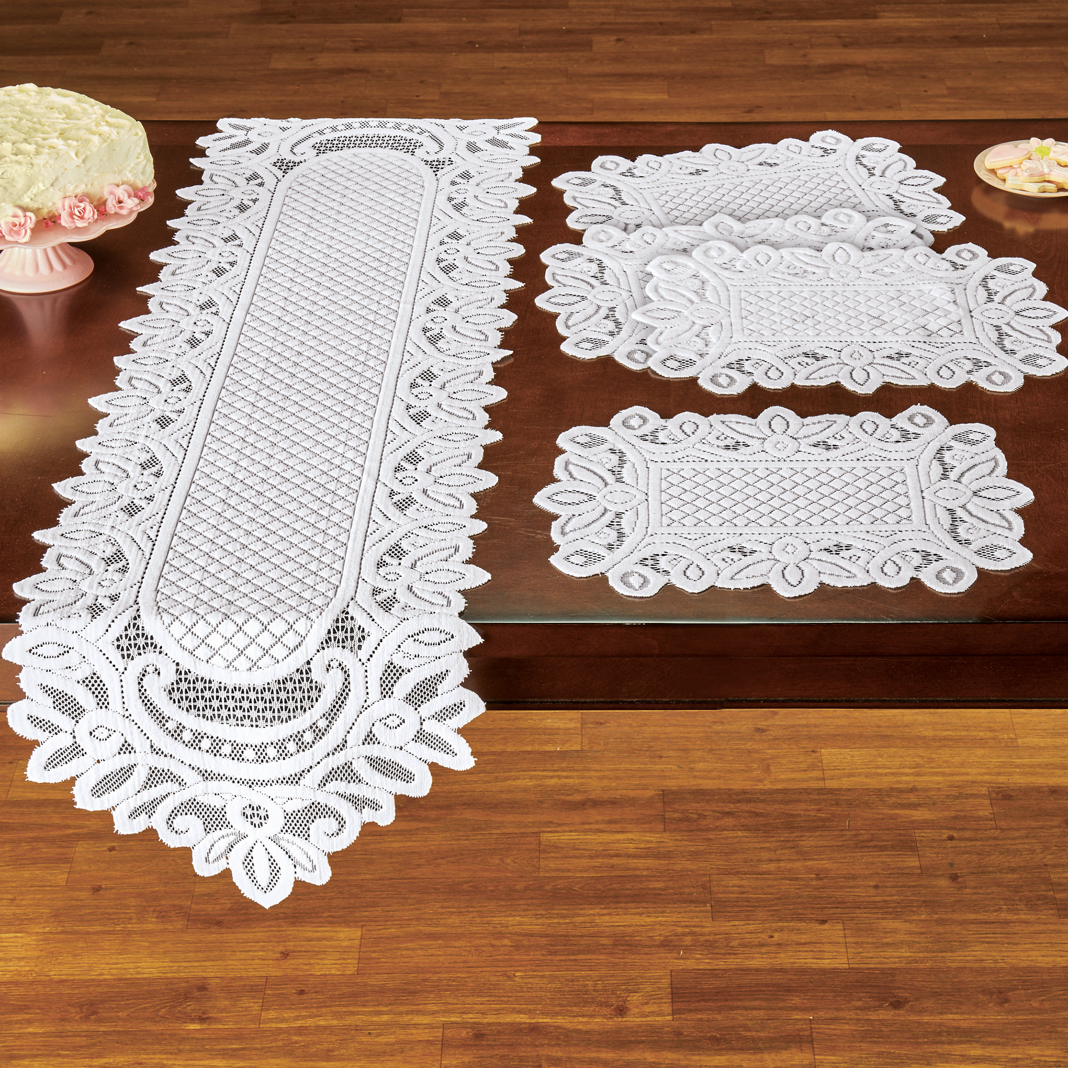 Ophelia & Co. Guilaine Dining Linen Set | Wayfair