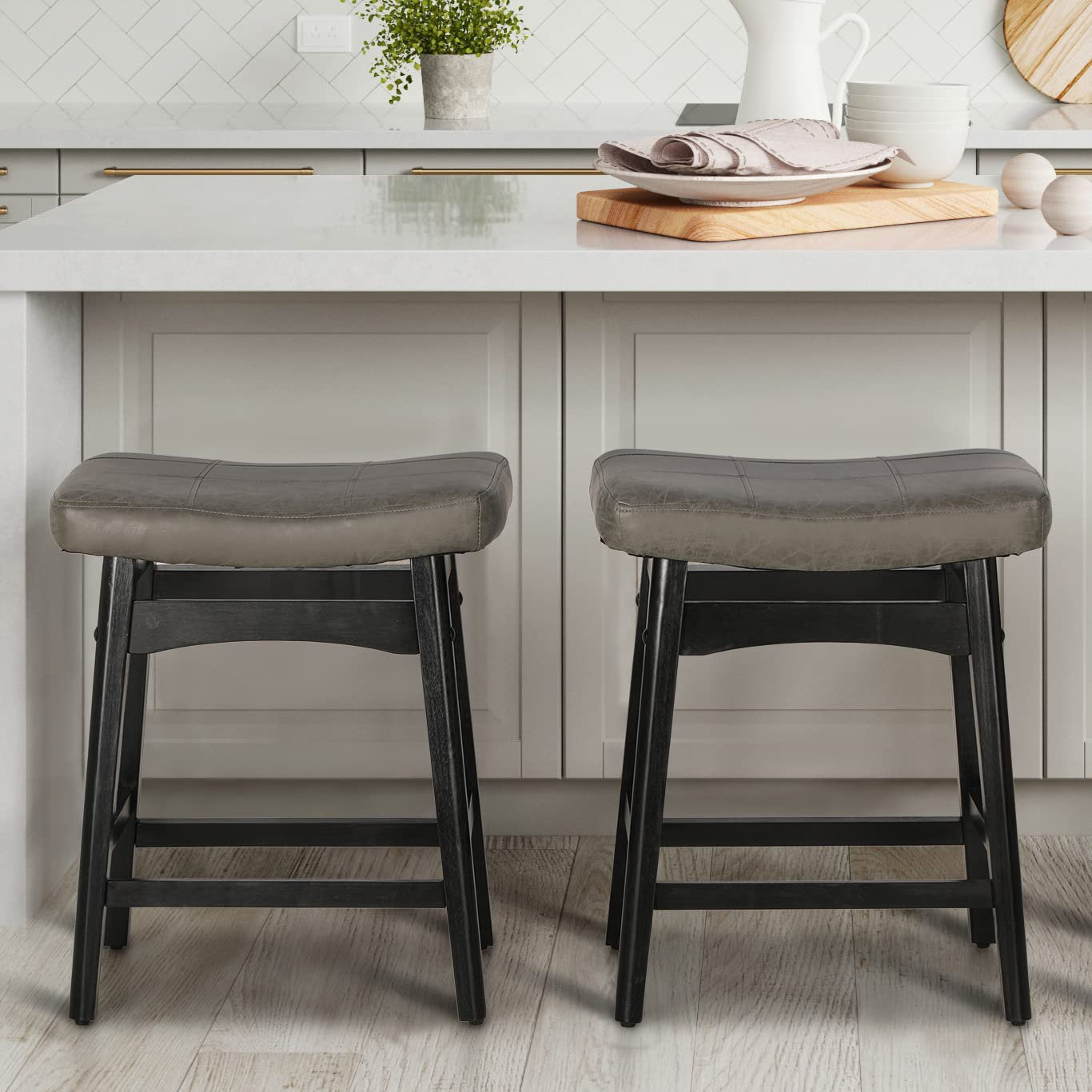 Anadea Short Stool | Wayfair