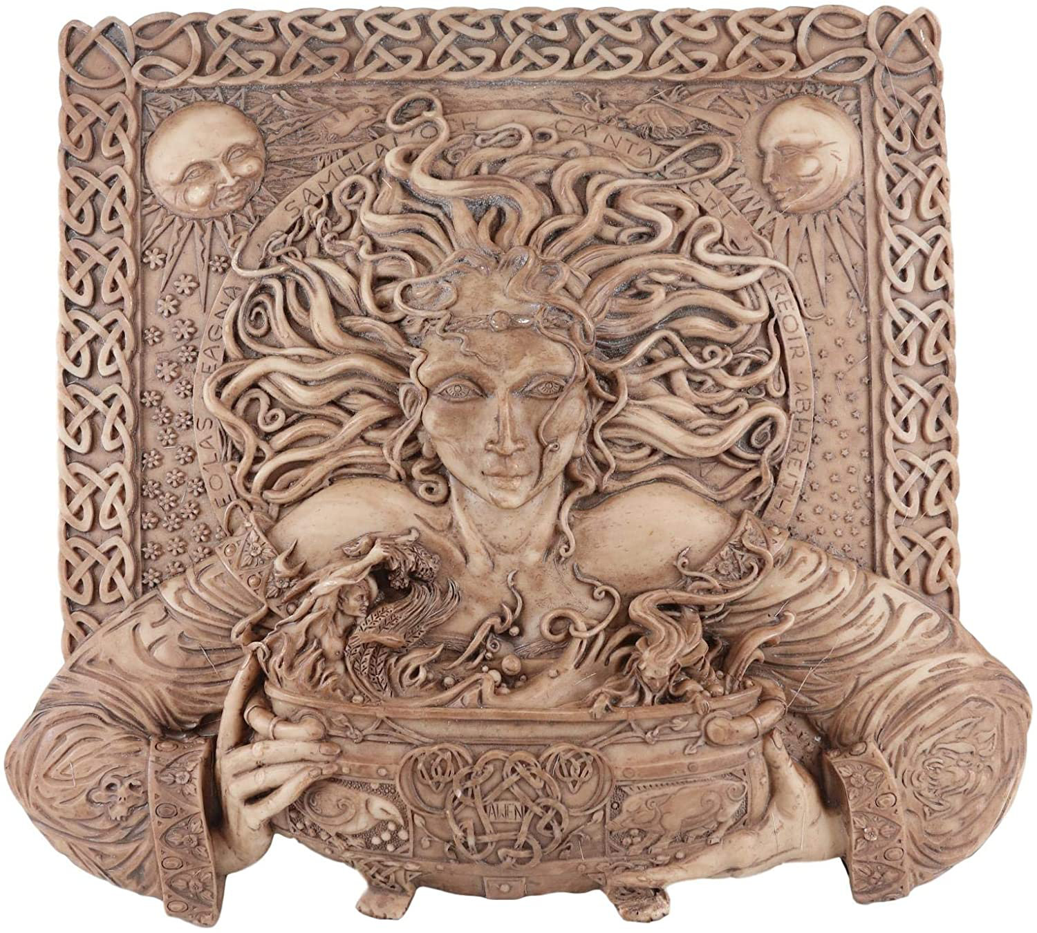 Trinx Ebros Celtic Welsh Goddess Of Rebirth Cerridwen Holding Magical ...