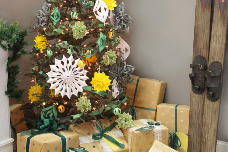 A Crafty Handmade Christmas Tree | Wayfair