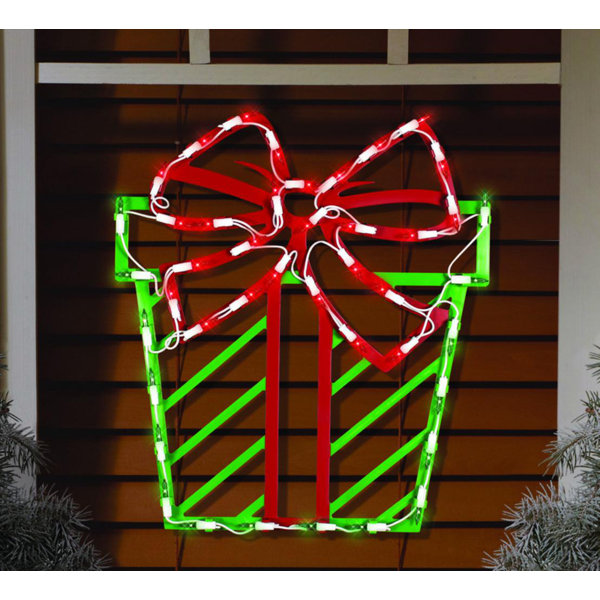 Christmas-lighted-window-decorations | Wayfair