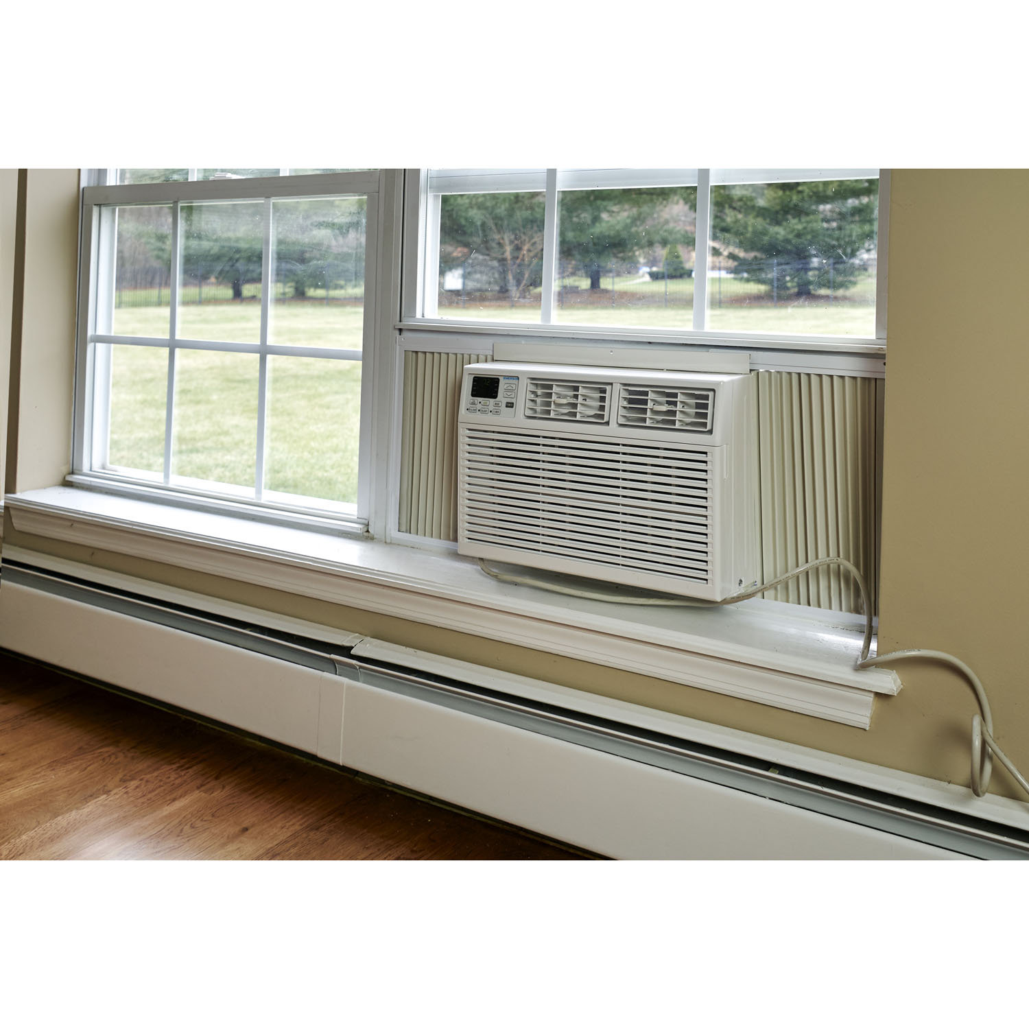 Emerson Quiet Kool Emerson Quiet Kool 12,000 BTU Window Air Conditioner ... Emerson Quiet Kool Emerson Quiet Kool 12,000 BTU Window Air Conditioner ...